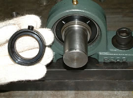 Handling of Bearing Units | Products by Type: Bearings units | Product and Technology |NTN Global
