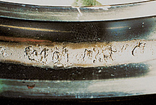 Flaking | Inspection of bearings after operation | How-to: Handling ...